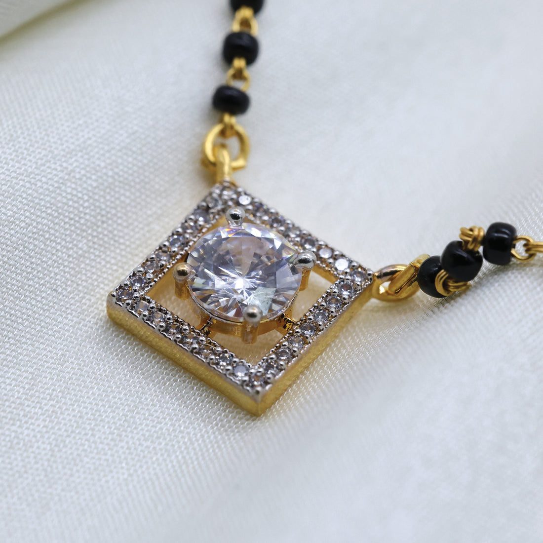 Mangalsutra – Handa Bangles